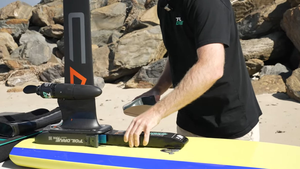 Foil Drive Gen2 Install | Full Unboxing and Assembly | Assist MAX ...