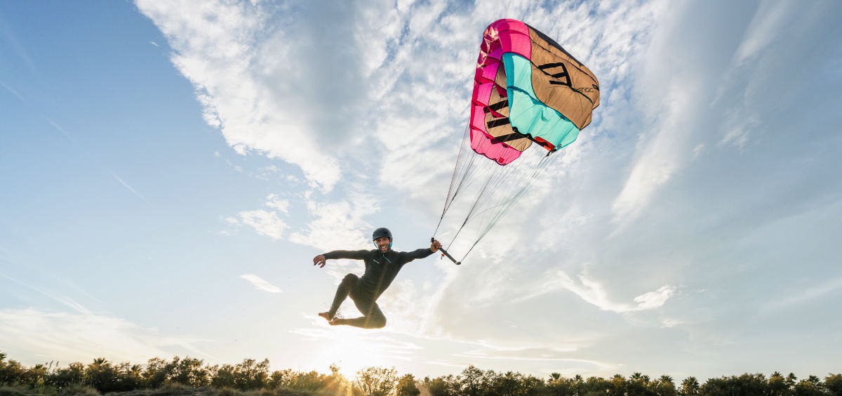 Introducing a New Way to Wing Foil | Ensis Roger Parawing - MACkite ...